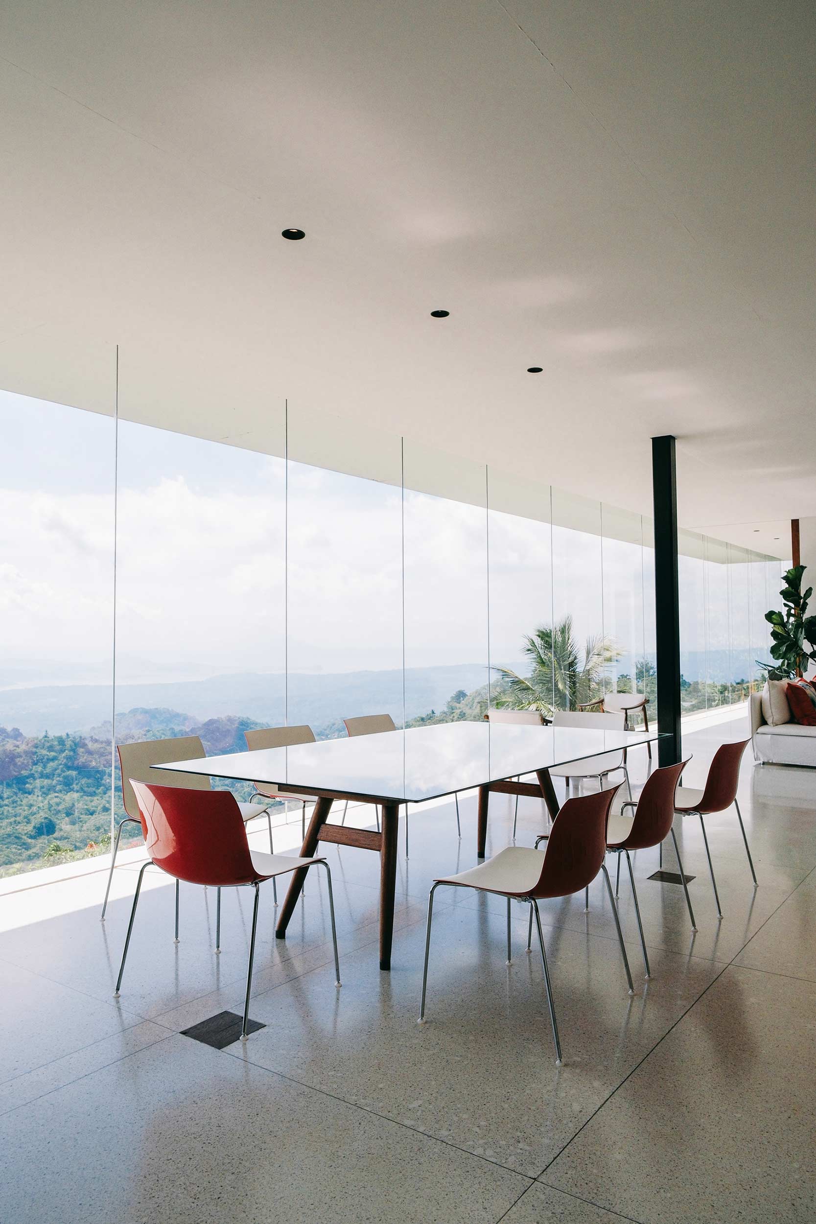 Hill House at Narra Hill