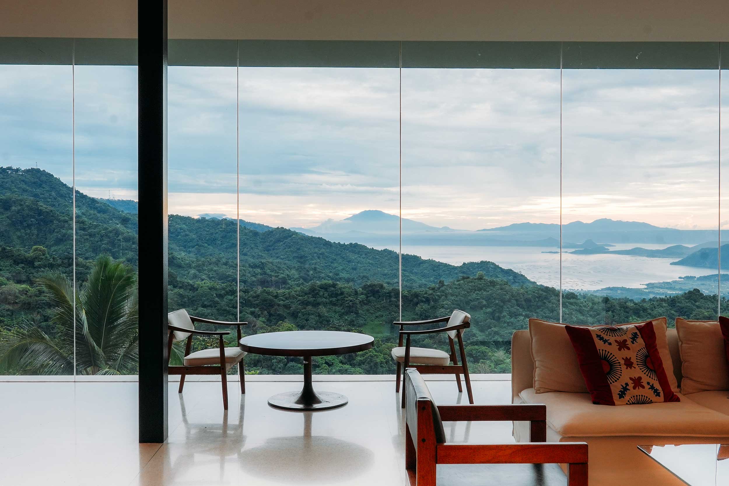 Hill House at Narra Hill